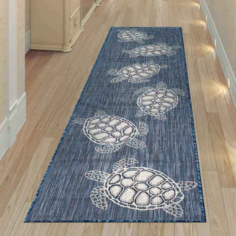 Indoor/Outdoor Textured Sea Turtles Polypropylene Runner, 23" x 7'6" - Navy
